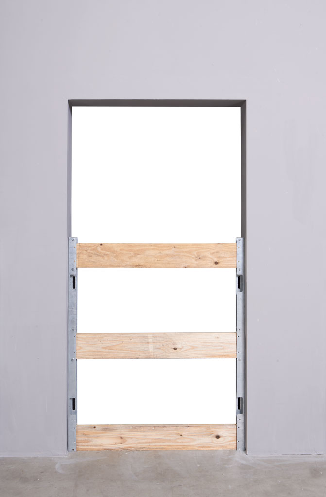 Falpro - Wall mounted guard rail posts - FreeFalcon